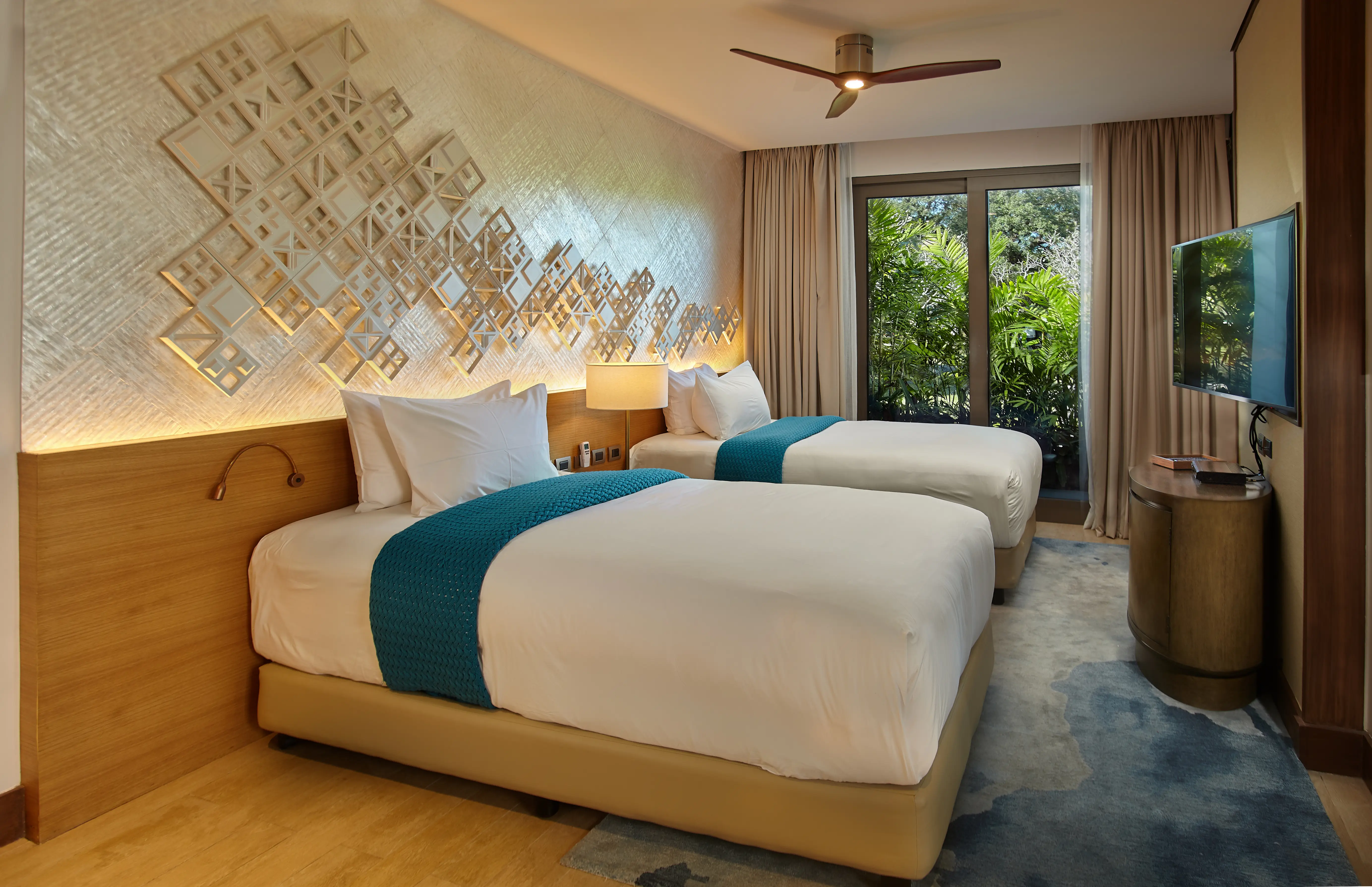 Rooms & Villa | Quest Hotel Clark