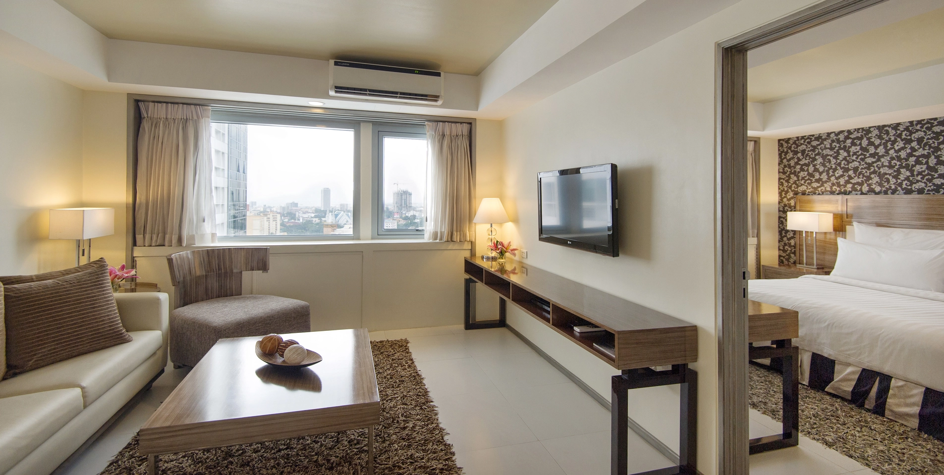 Rooms & Suites | Quest Hotel Cebu QHCC